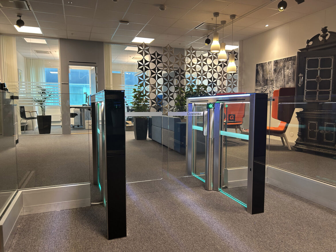 Gunnebo pioneers SpeedStile FLs MAX installation at its Headquarters ...