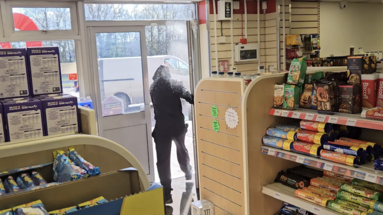 DeterTech Unveils SmartSpray – Benchmark